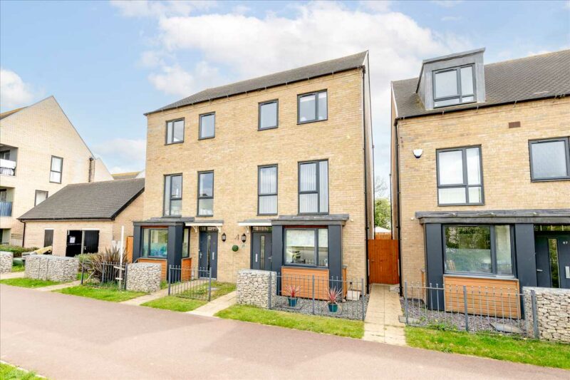 Hayton Way, Tattenhoe Park - Alexander Lawrence