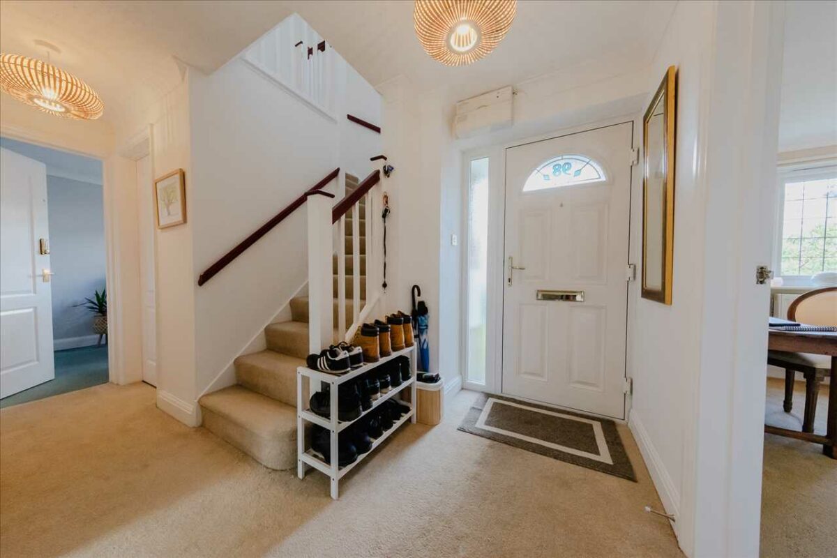 Crowborough Lane, Milton Keynes - Alexander Lawrence